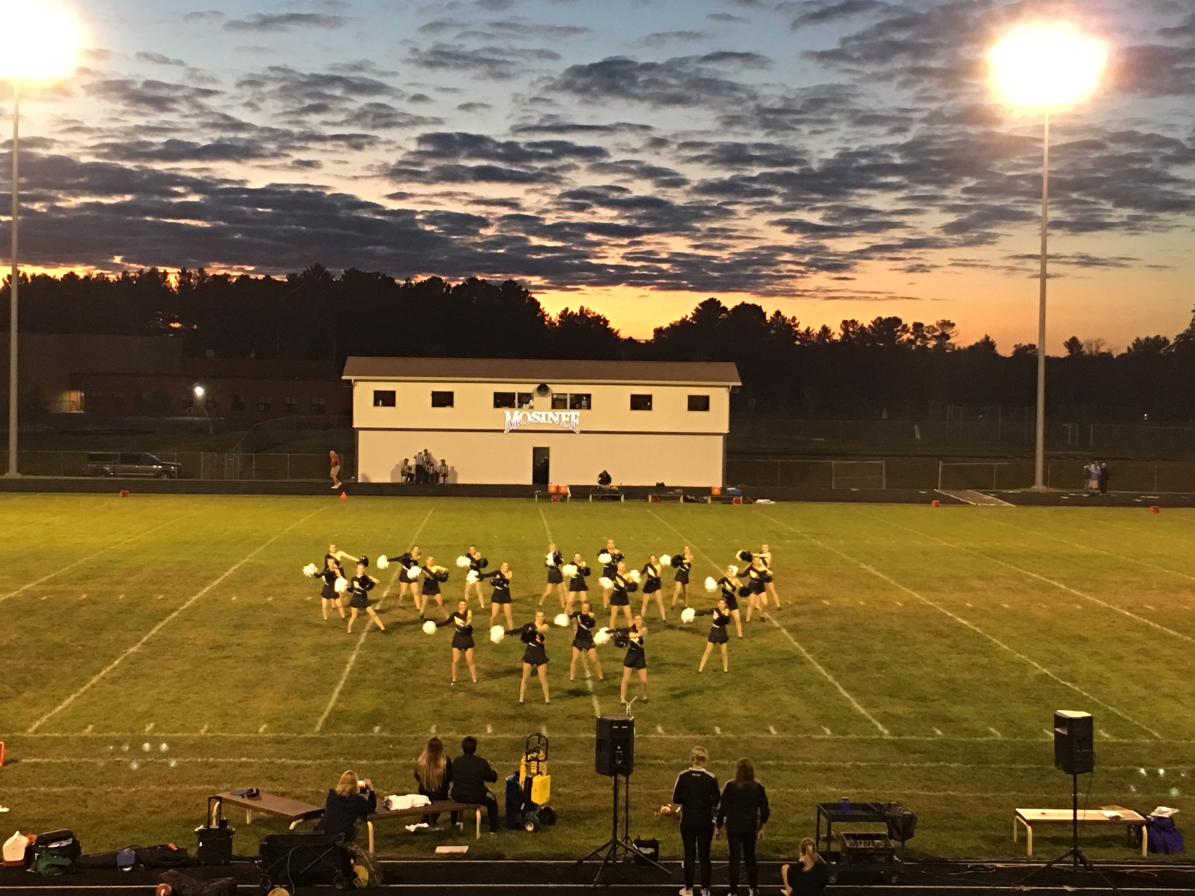 Mosinee Dance Team performing at football halftime – everyoneagraduate.com